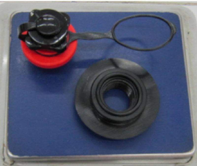 Boston Valve middle part (male) in RED with base and cap | Snowkite ...